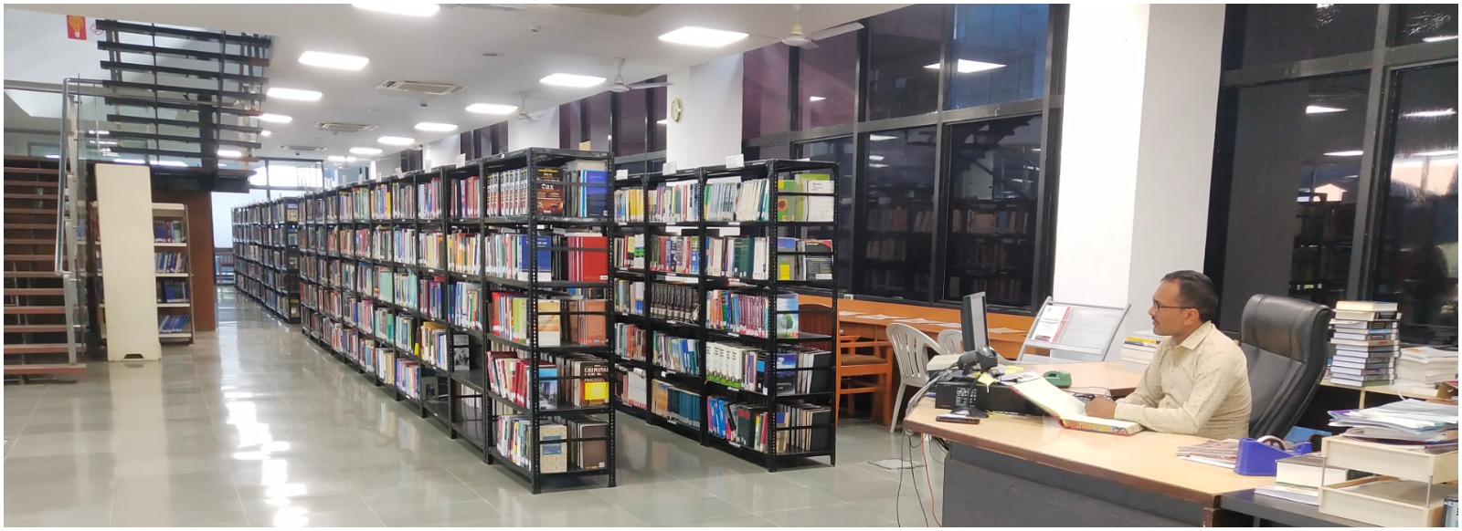 Home GNLU Library